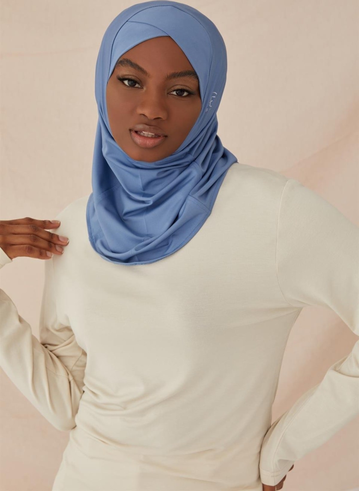 ELF PRIVE Çapraz Hijab Bone-indigo Fiyatı ve Özelliklerı - Badem