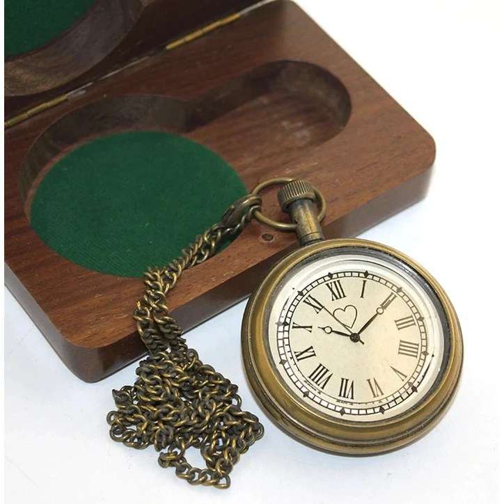 Ahşap Kutulu Pirinç Köstekli Saat Model 5 Fiyatı ve Özelliklerı - Badem